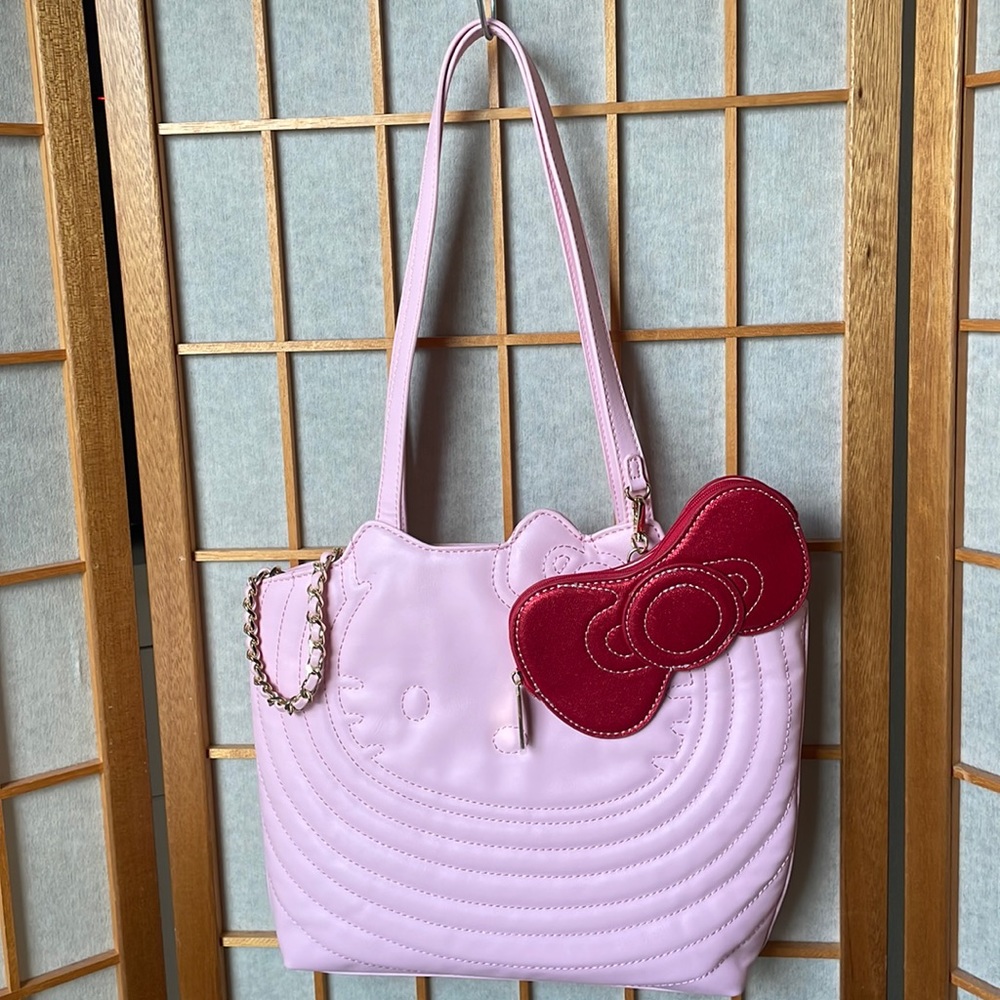 Hello Kitty Danielle Nicole Pink Quilted Shoulder Bag - Gem